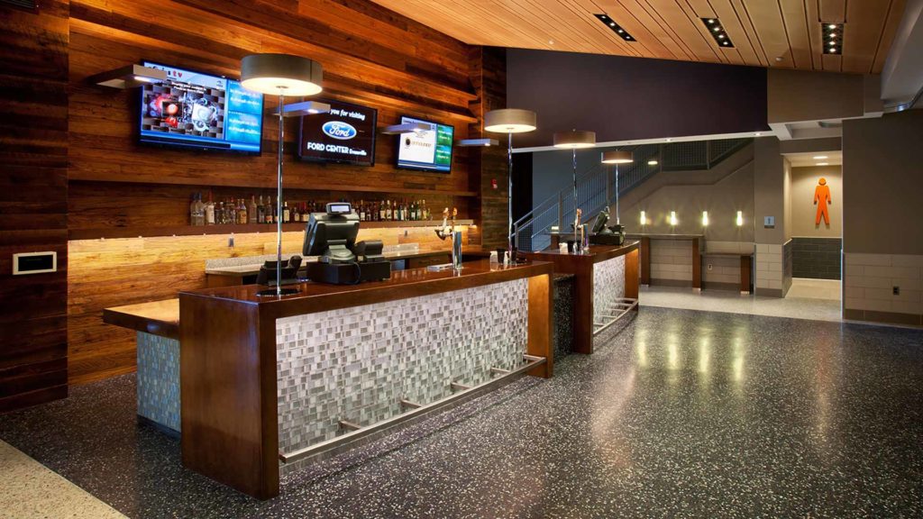 Ford Center - VPS Architecture