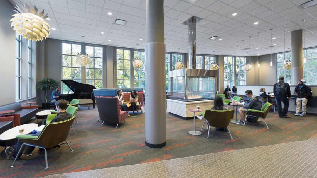 Indiana University - The Restaurants at Woodlawn, Forest Quad Dining ...